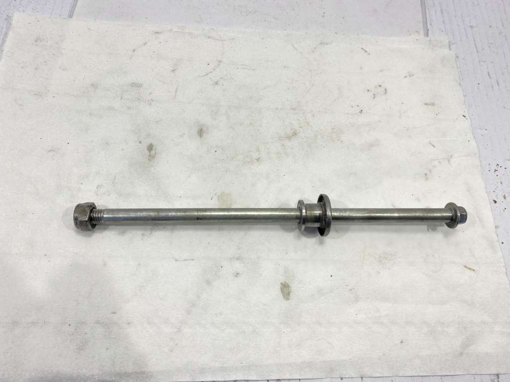 Pivot Roue Avant Piaggio NRG 50cc mc3 2002-03 (JK220) | eBay